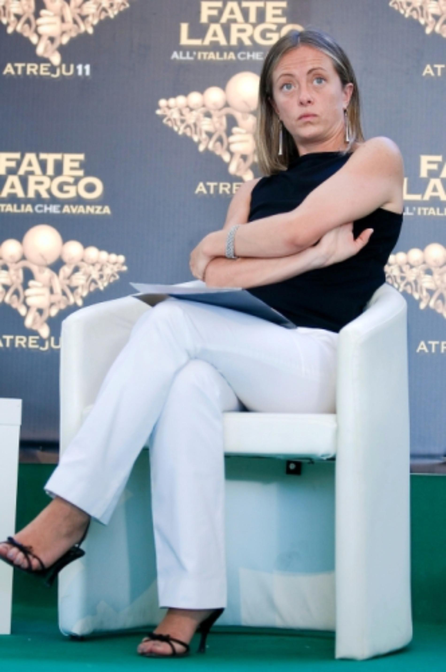 Giorgia Meloni S Feet I Piedi Di Giorgia Meloni Celebrities Feet 7936 The Best Porn Website