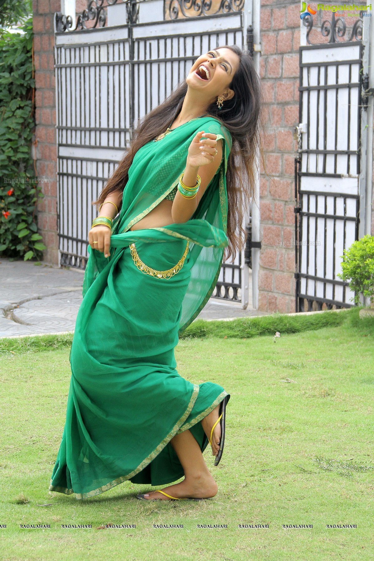 Monal Gajjars Feet