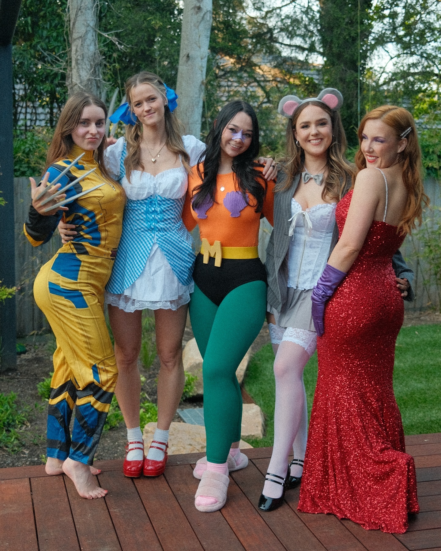 The best Loserfruit feet pictures 🤩