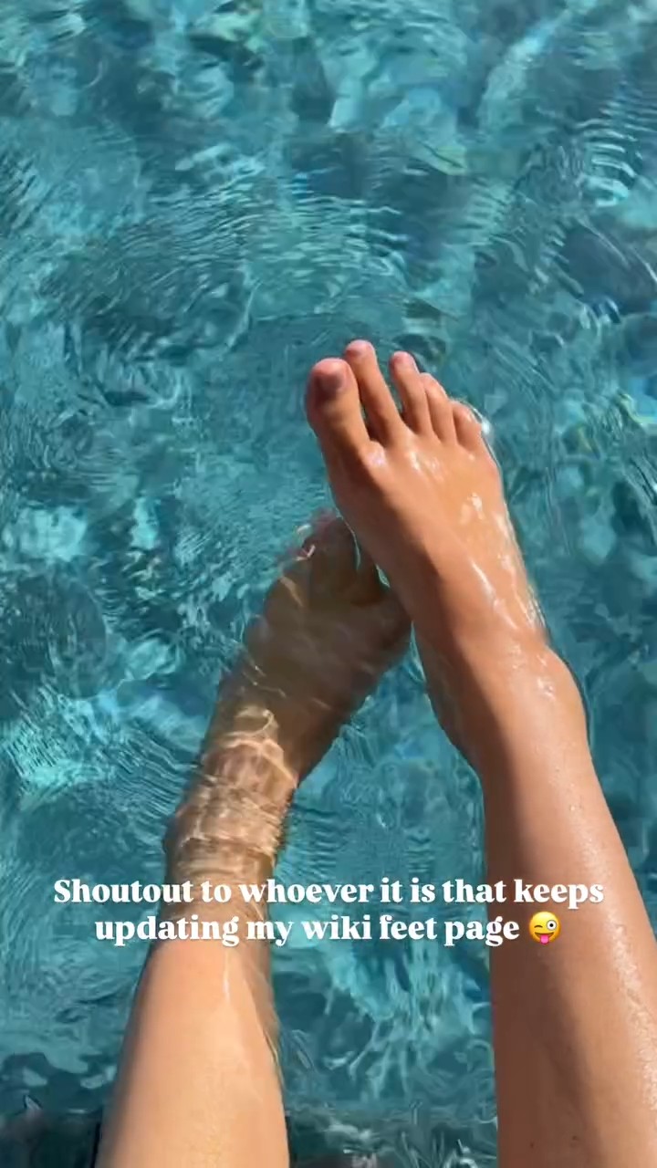 Celebrity mentions - wikiFeet