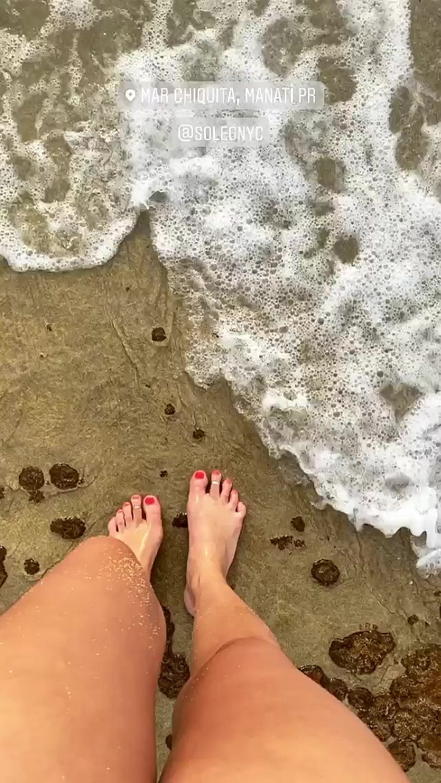 Adrianna David's feet
