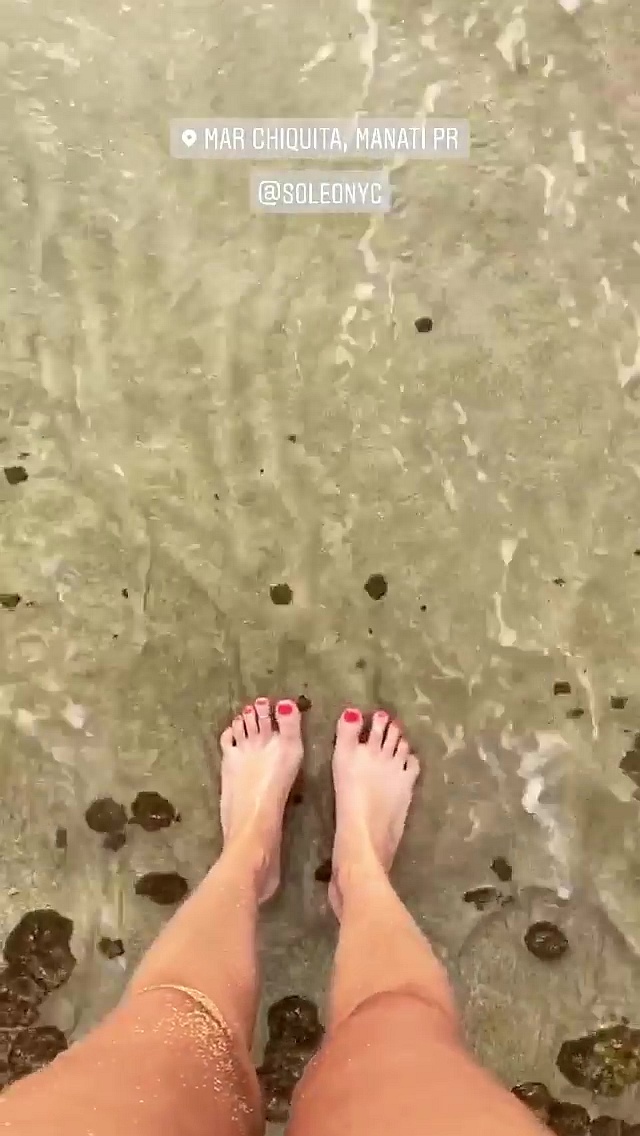 Adrianna David's feet