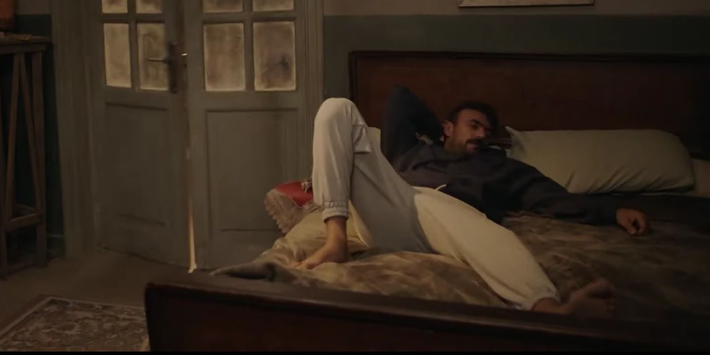 Ahmed El Awadi's feet