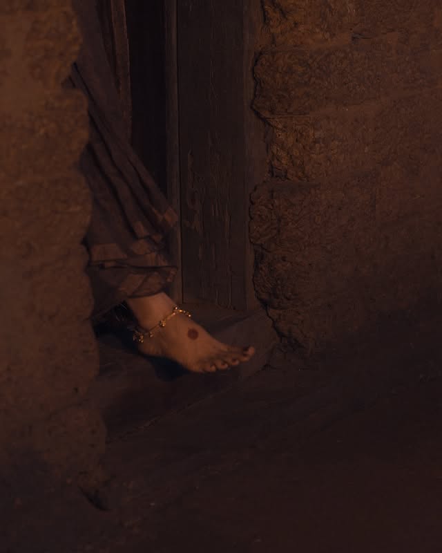 Aishwarya Rajan's feet
