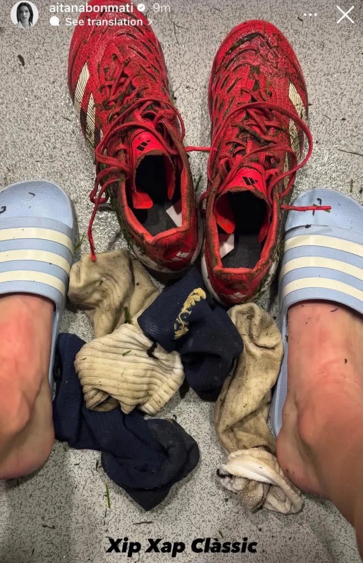 Aitana Bonmatí Conca's feet