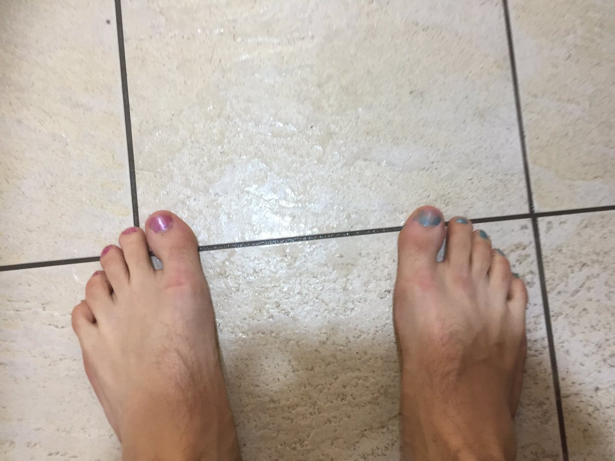 Alan Halsall's feet
