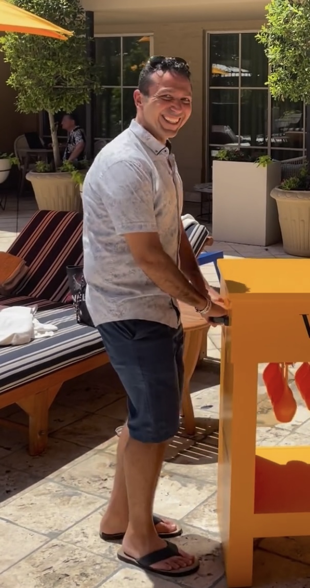 Alan Semsar's feet