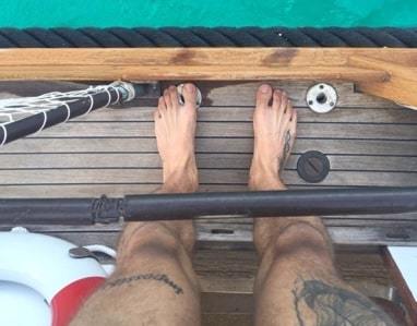 Ale Chad Watterson's feet