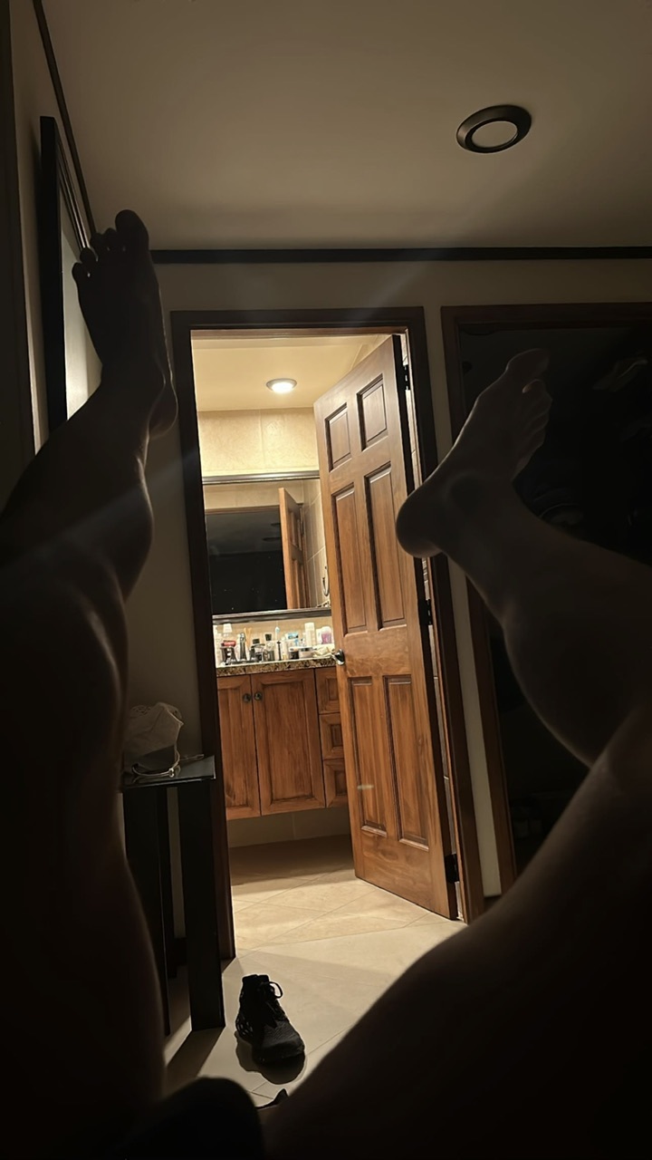 Alejo Ospinas Feet
