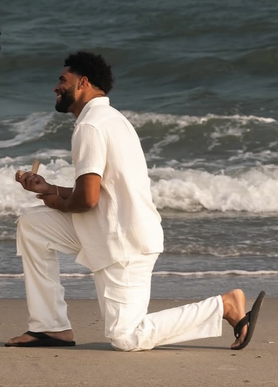 Alexander Cook's feet