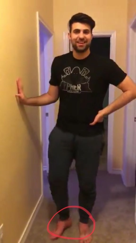 Ali Hassans Feet