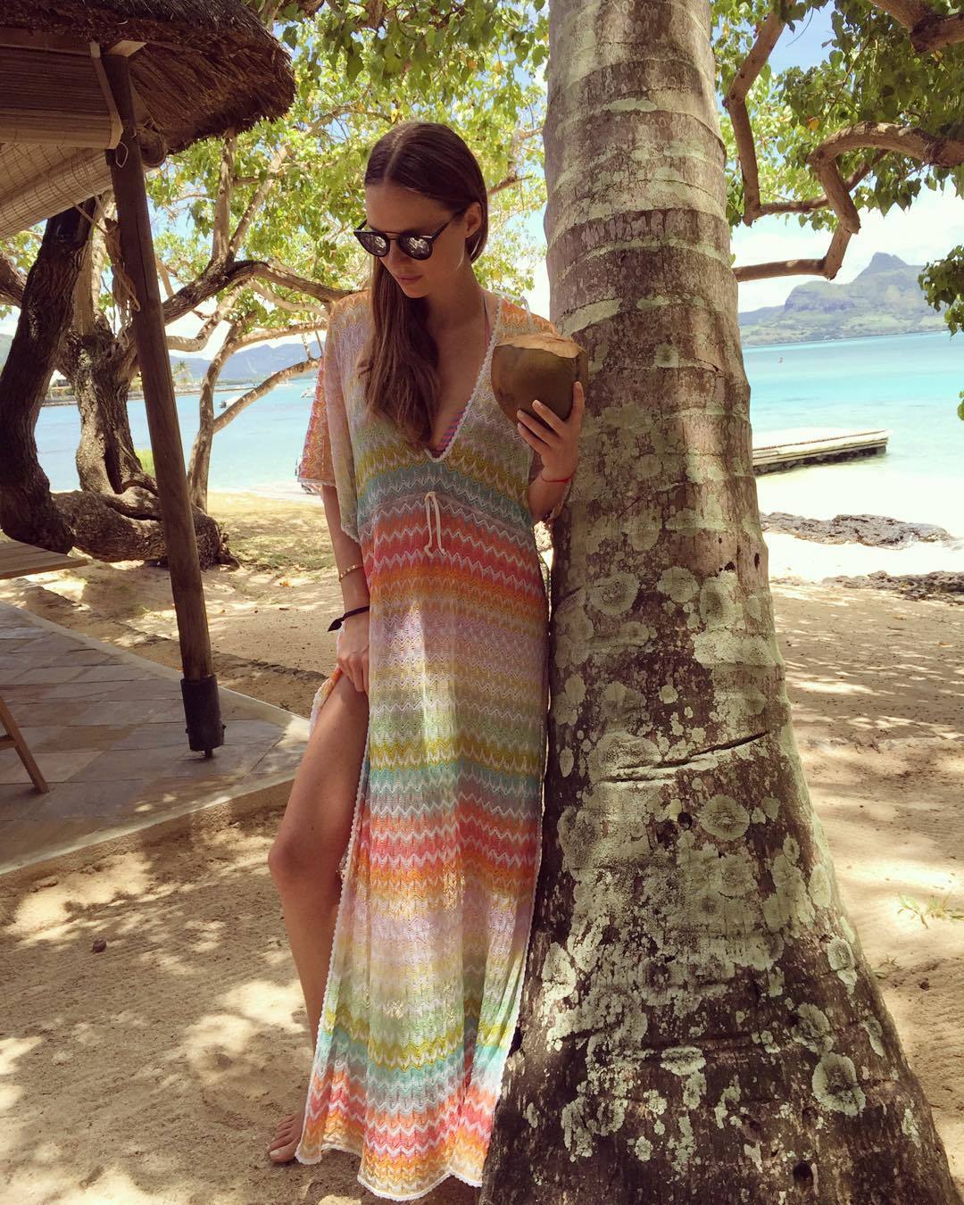 Alicia Roundtree's feet