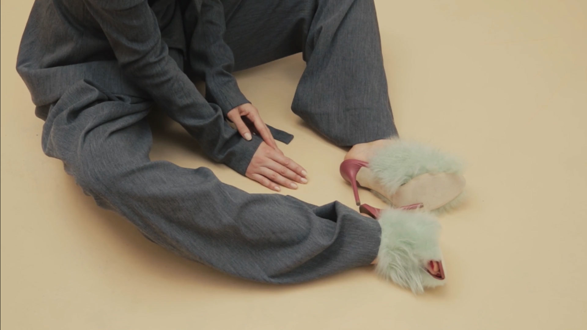 Alicia Roundtree's feet