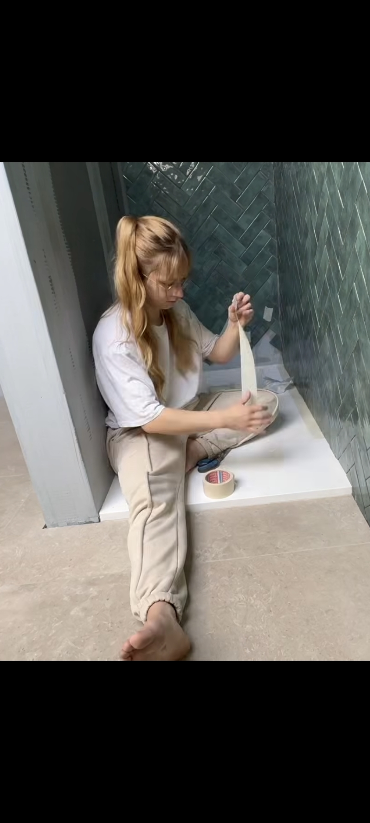 Aline Marganne's feet