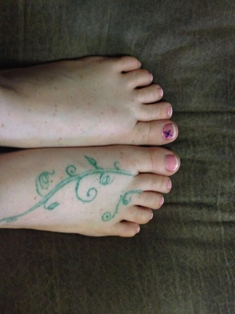 Allison Wyte's feet