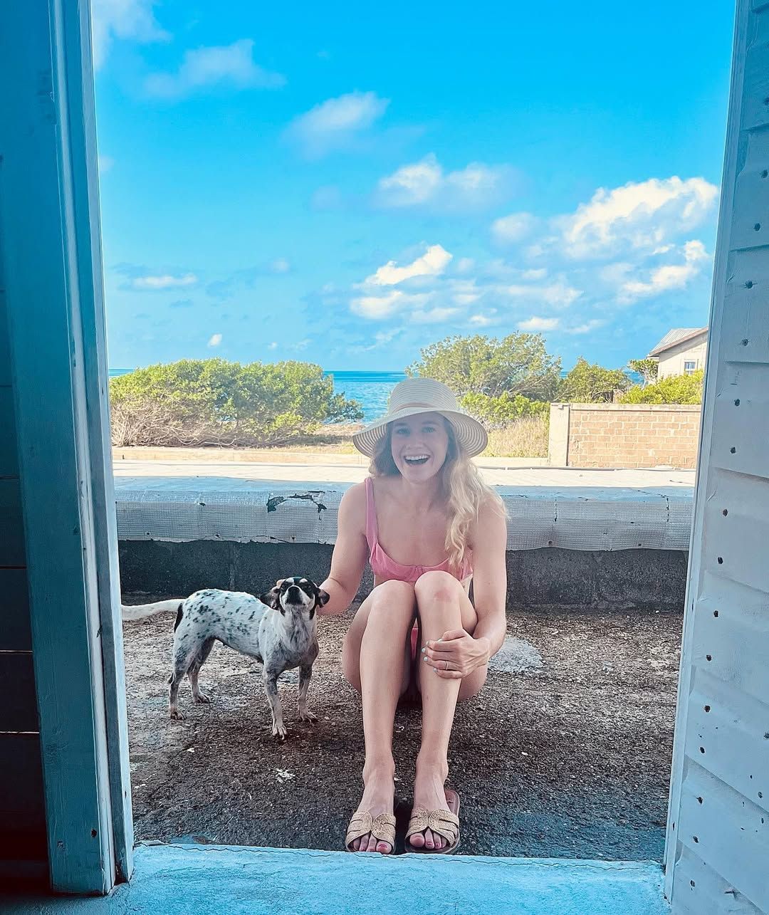 Alyssa Borden's feet