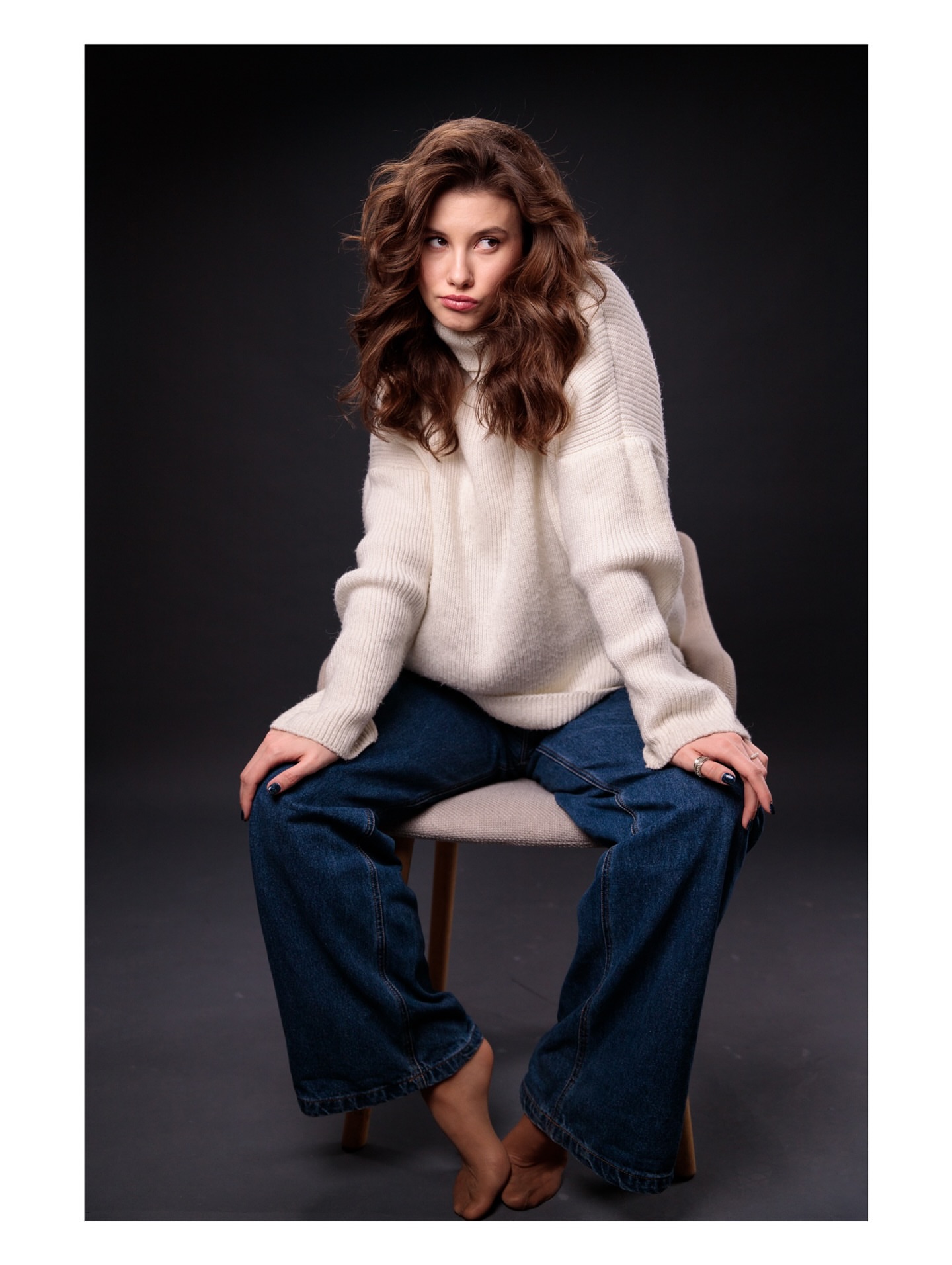 Anastasia Ivaniuk's feet