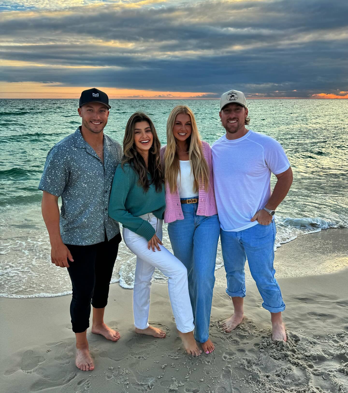 Andrew Knizner's feet