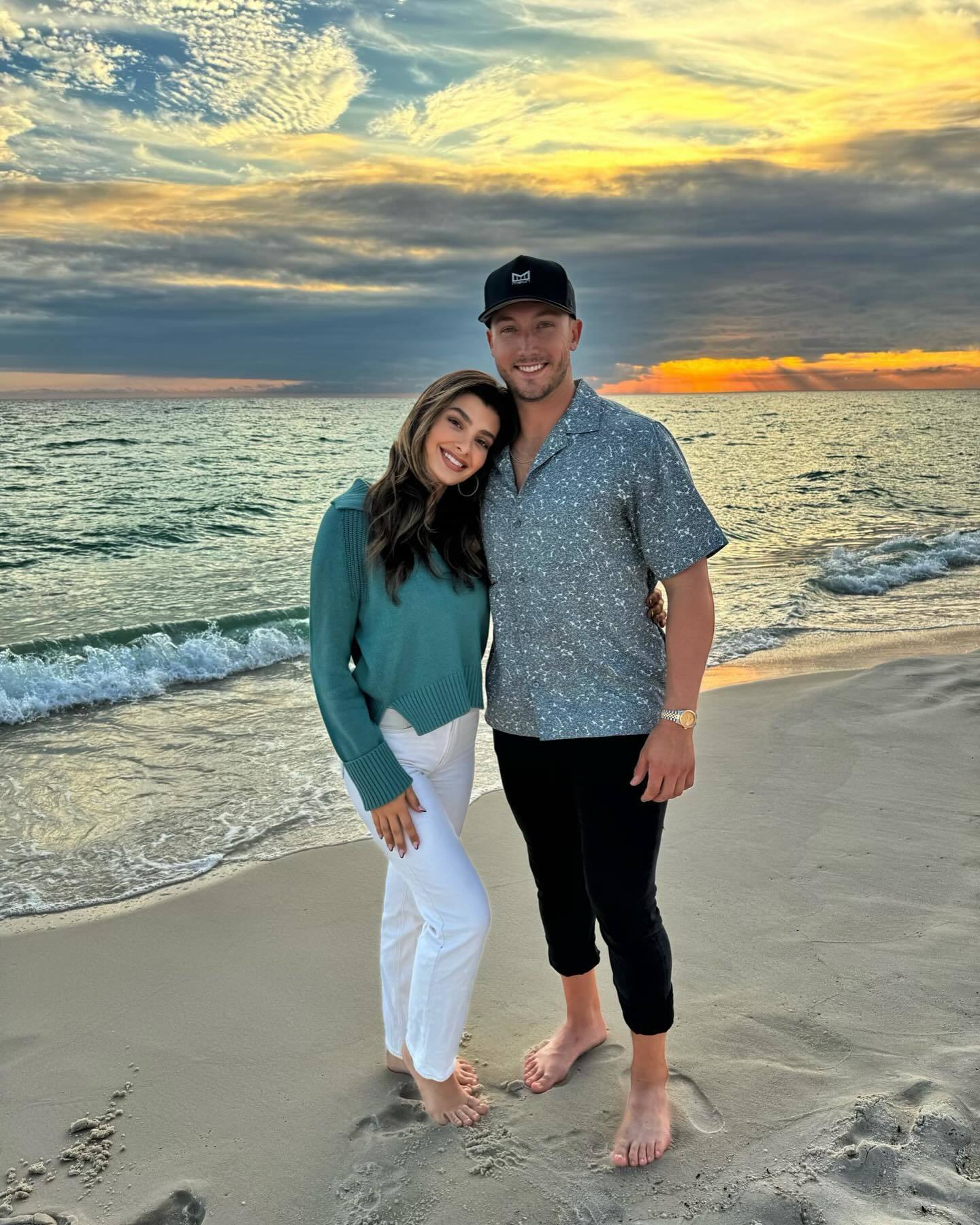 Andrew Knizner's feet