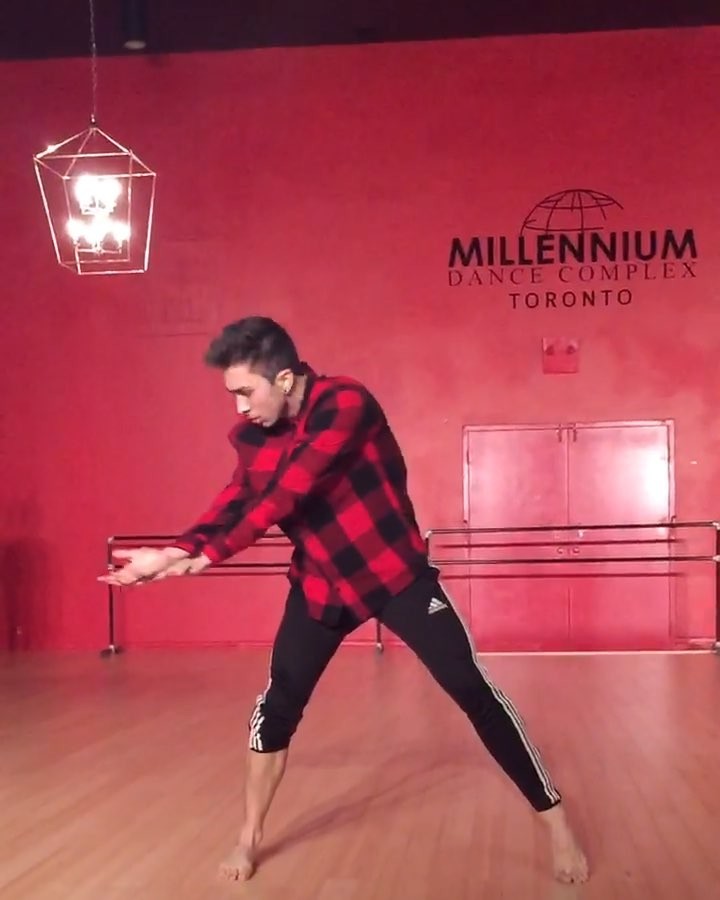 Andrew Kyrzyk's feet