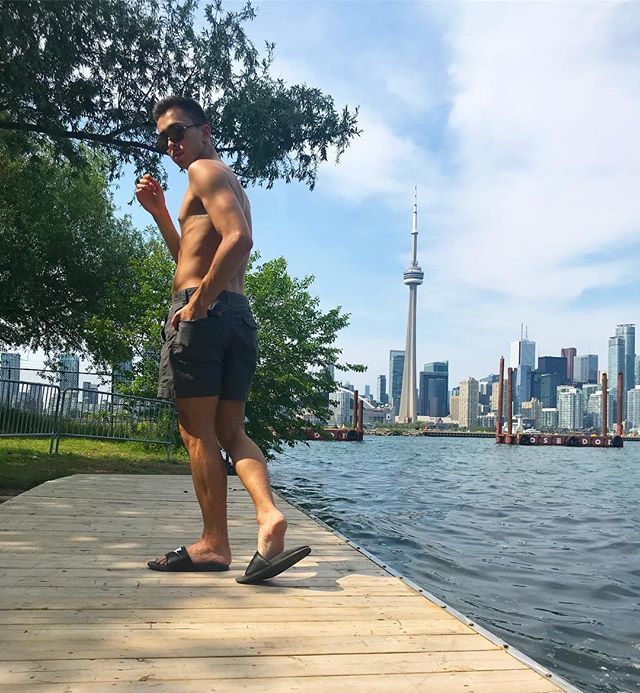 Andrew Kyrzyk's feet