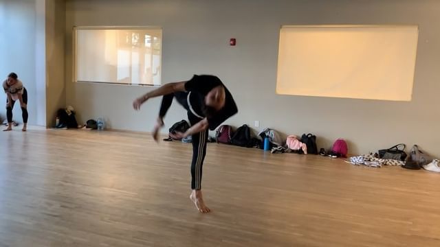 Andrew Kyrzyk's feet