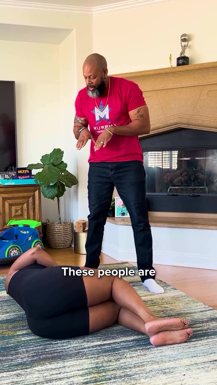 Angel Laketa Moore's feet