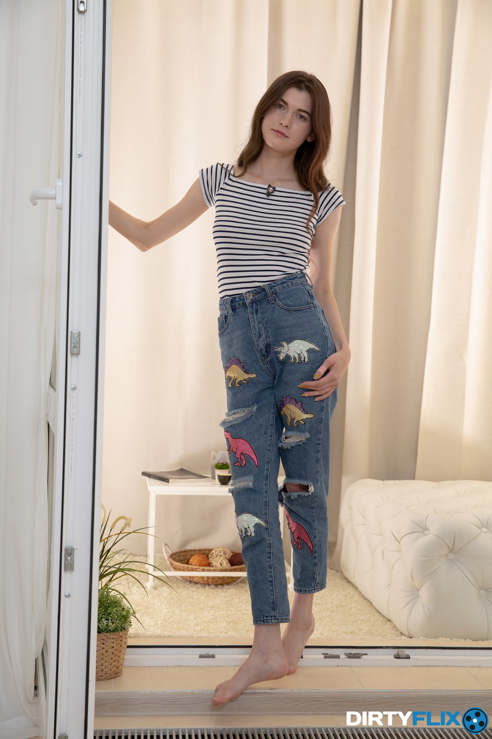 Ariana Shaine's Feet