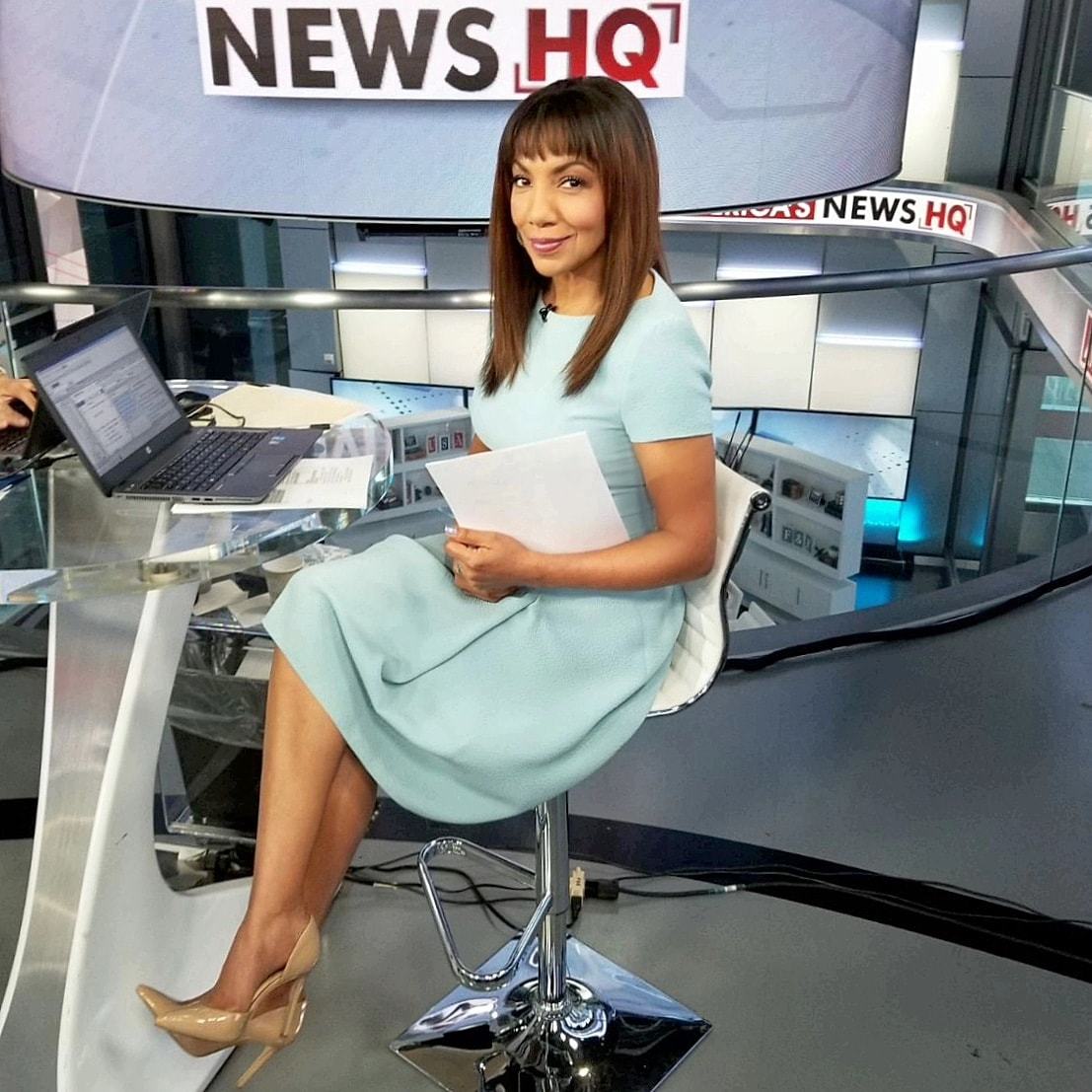 Arthel Neville's feet