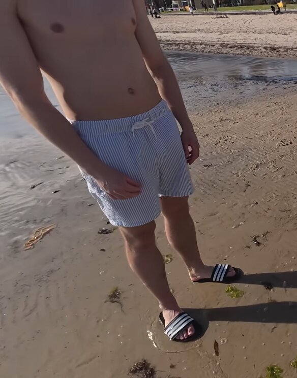 Arthur Frederick's feet