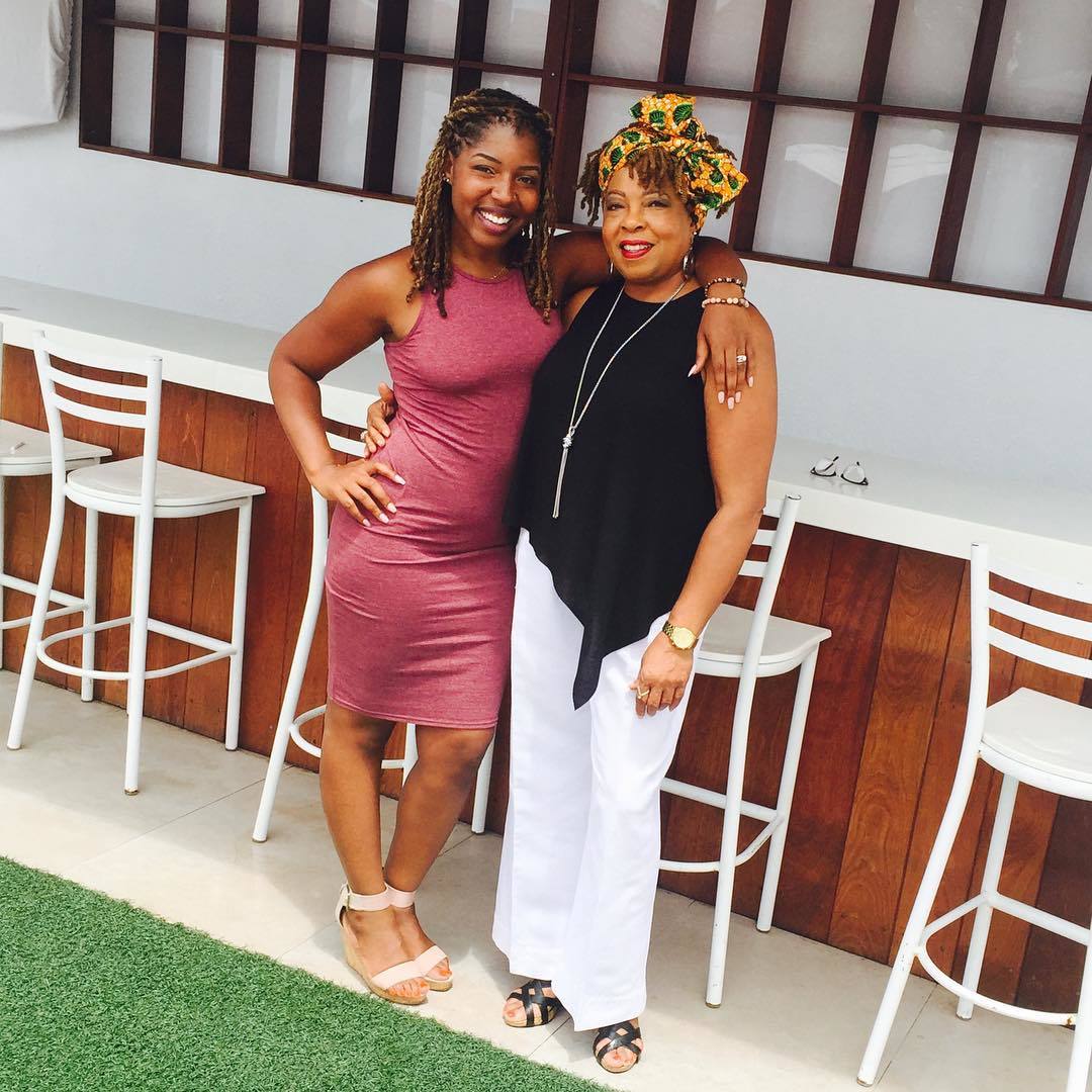 Ashley-Nicole Sherman's feet