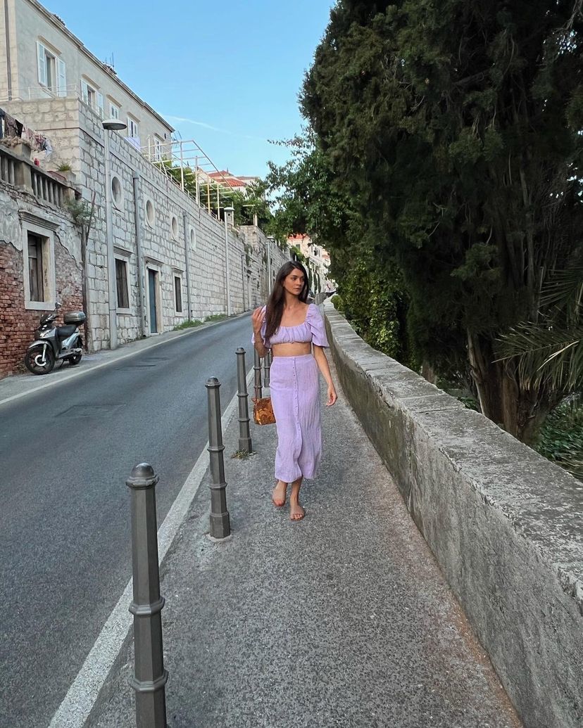 Aubry Pullara's feet