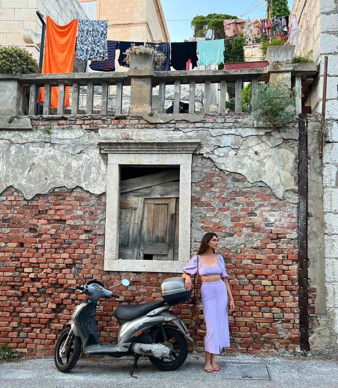 Aubry Pullara's feet