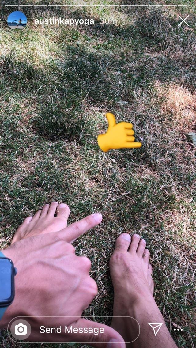Austin Kapetanakis's feet