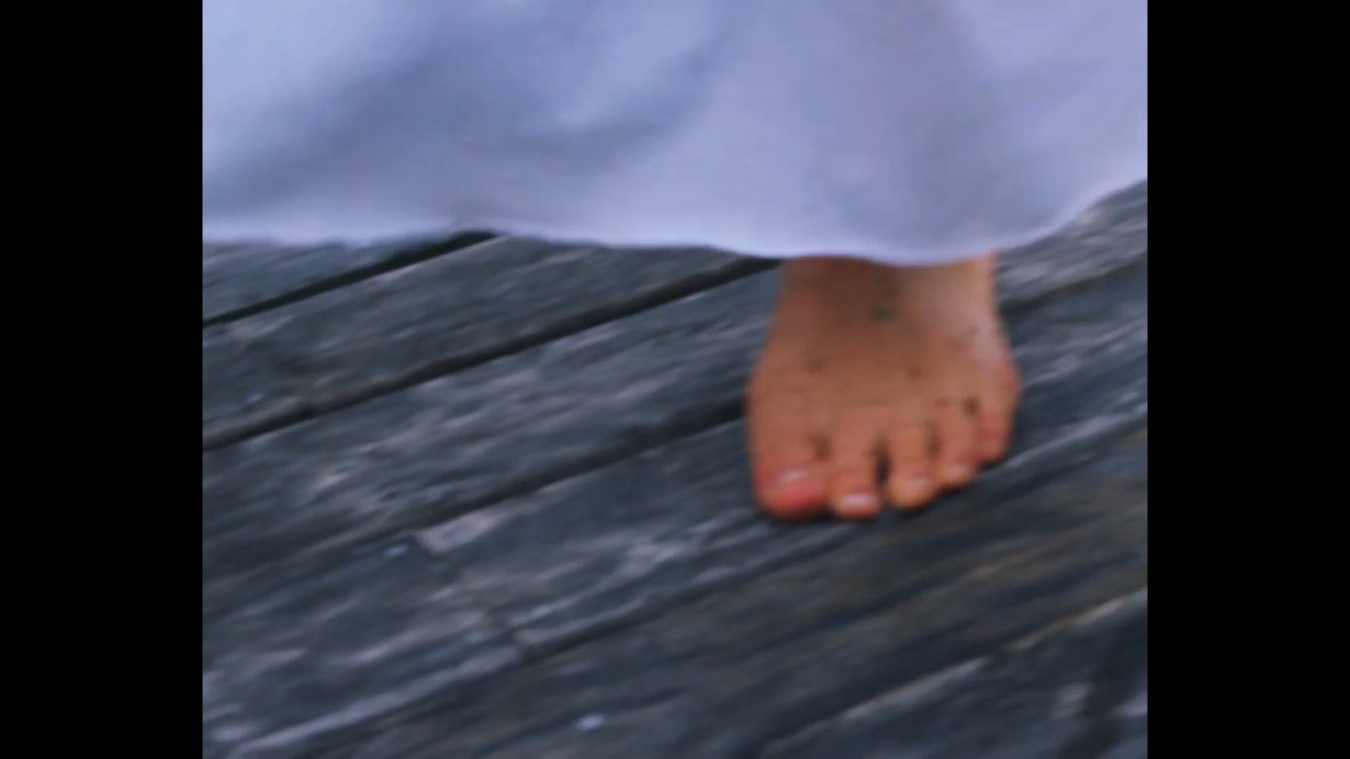 Avery Florence's feet