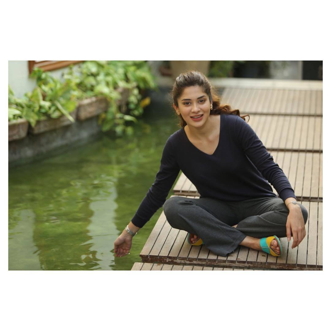 Azekah Daniels Feet I Piedi Di Azekah Daniel Celebrities Feet 2022