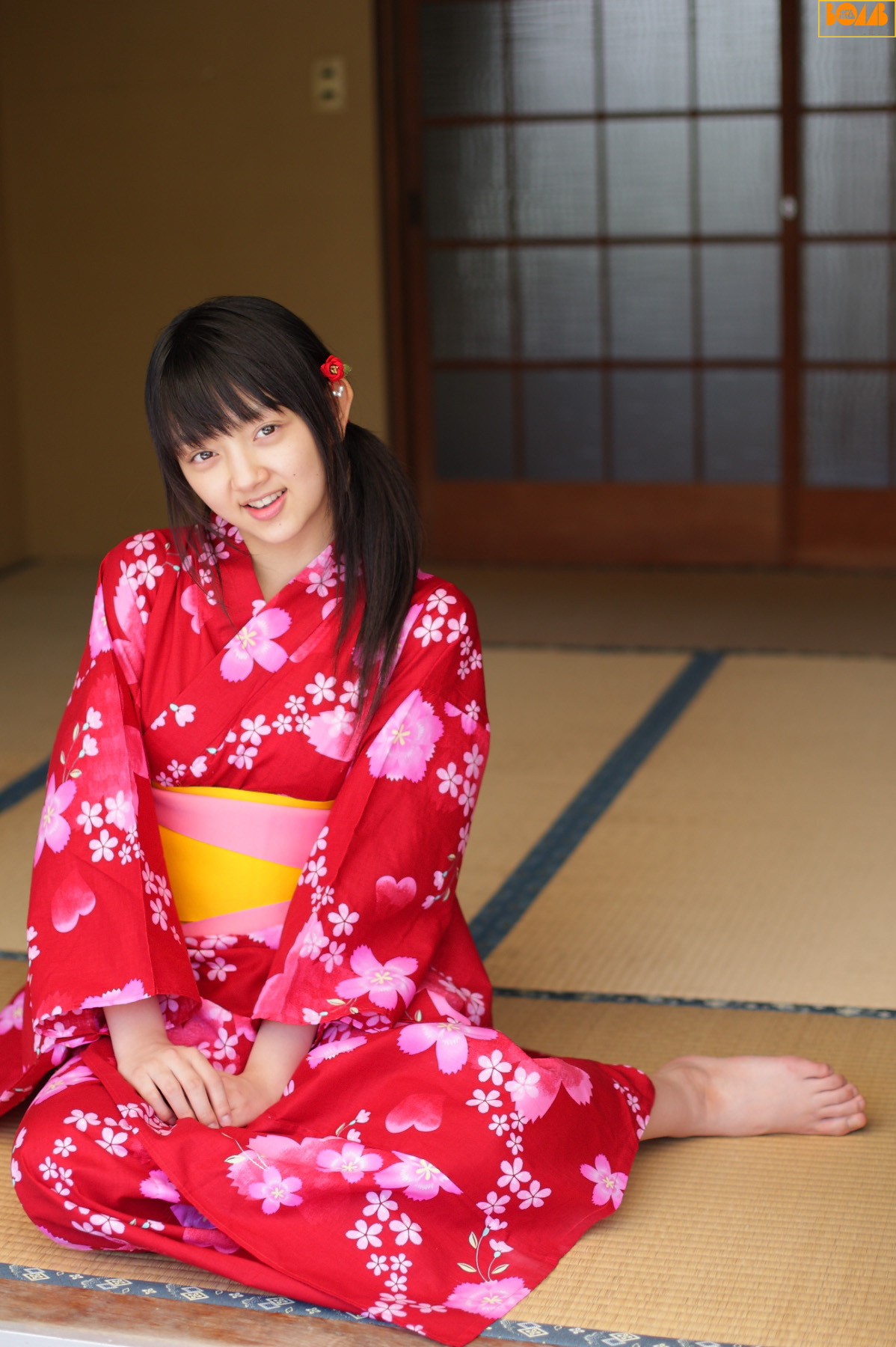 Azusa Hibinos Feet