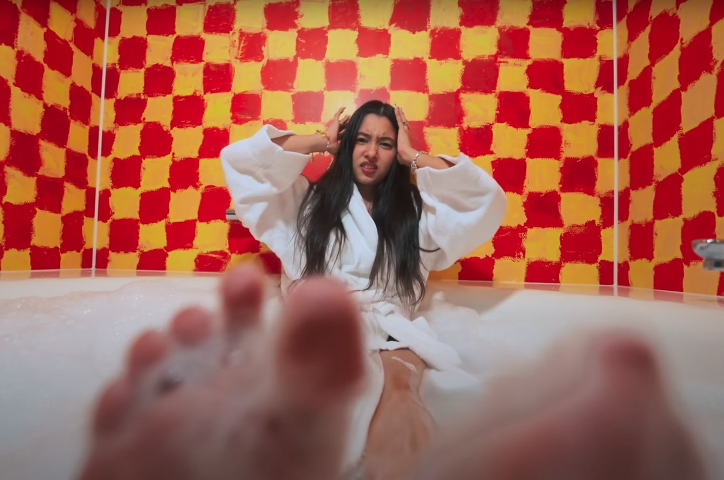 BB Trickz's feet