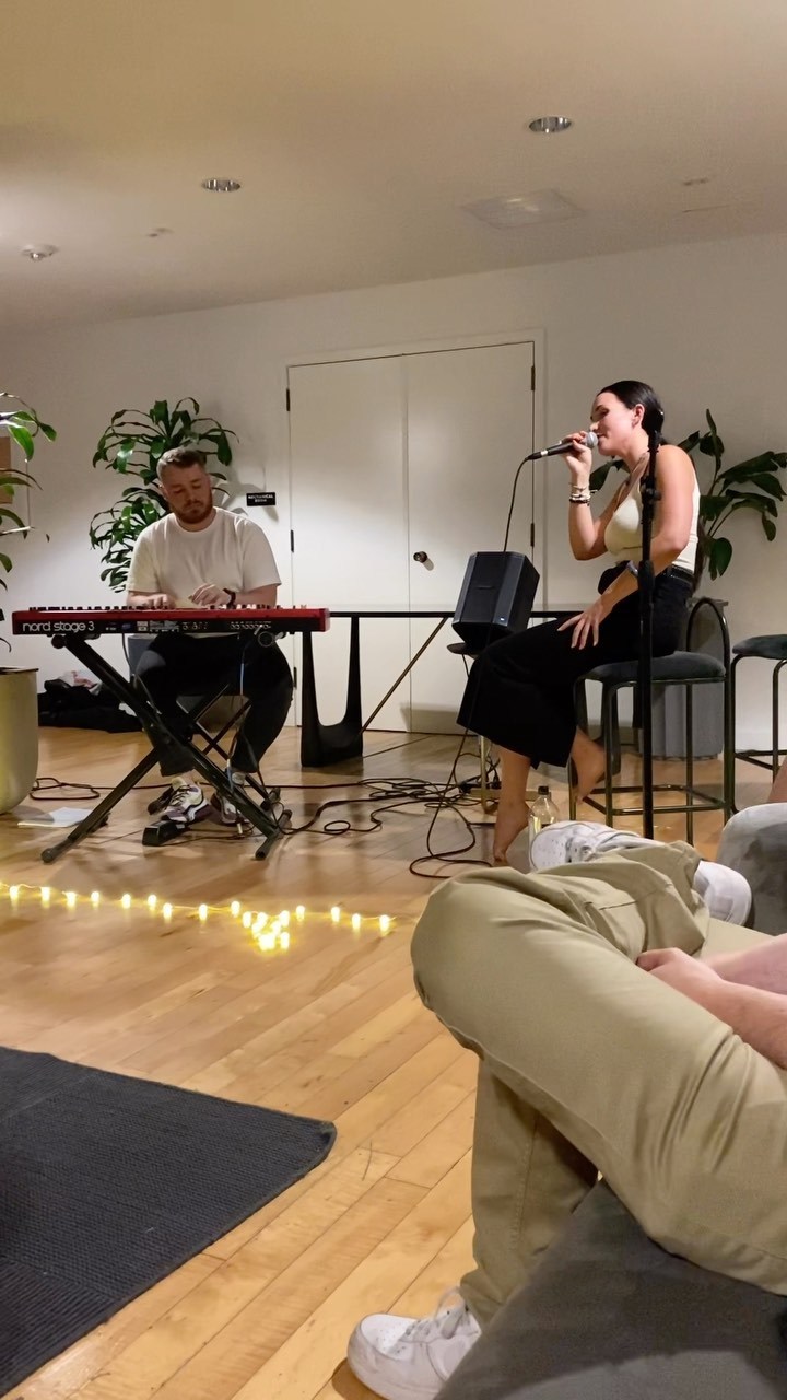 Bailey Hyneman's feet