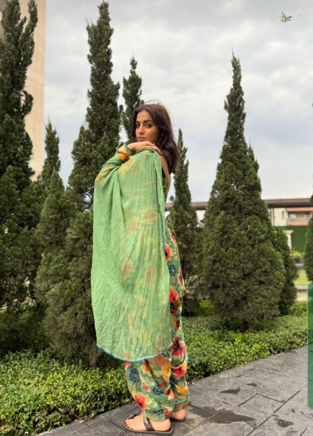 Baljinder Bains's feet