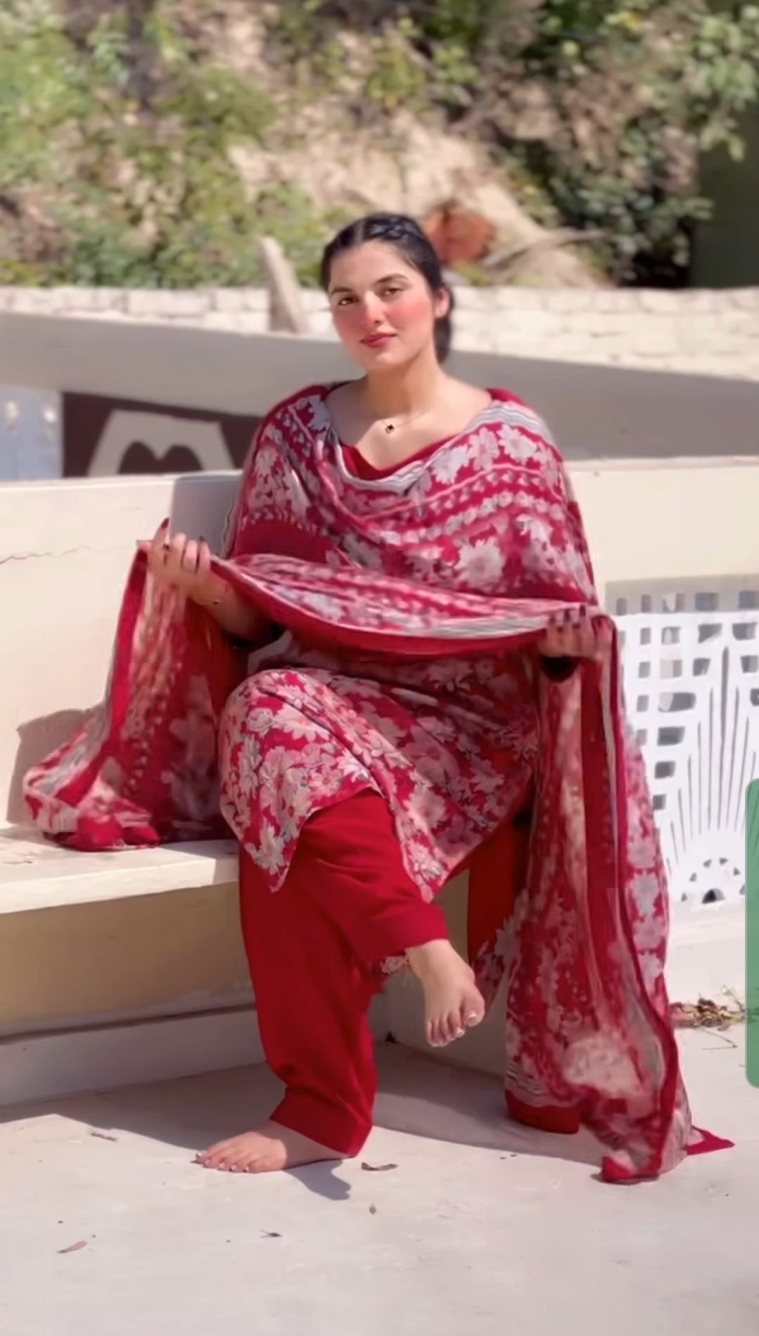 Baljinder Bains's feet