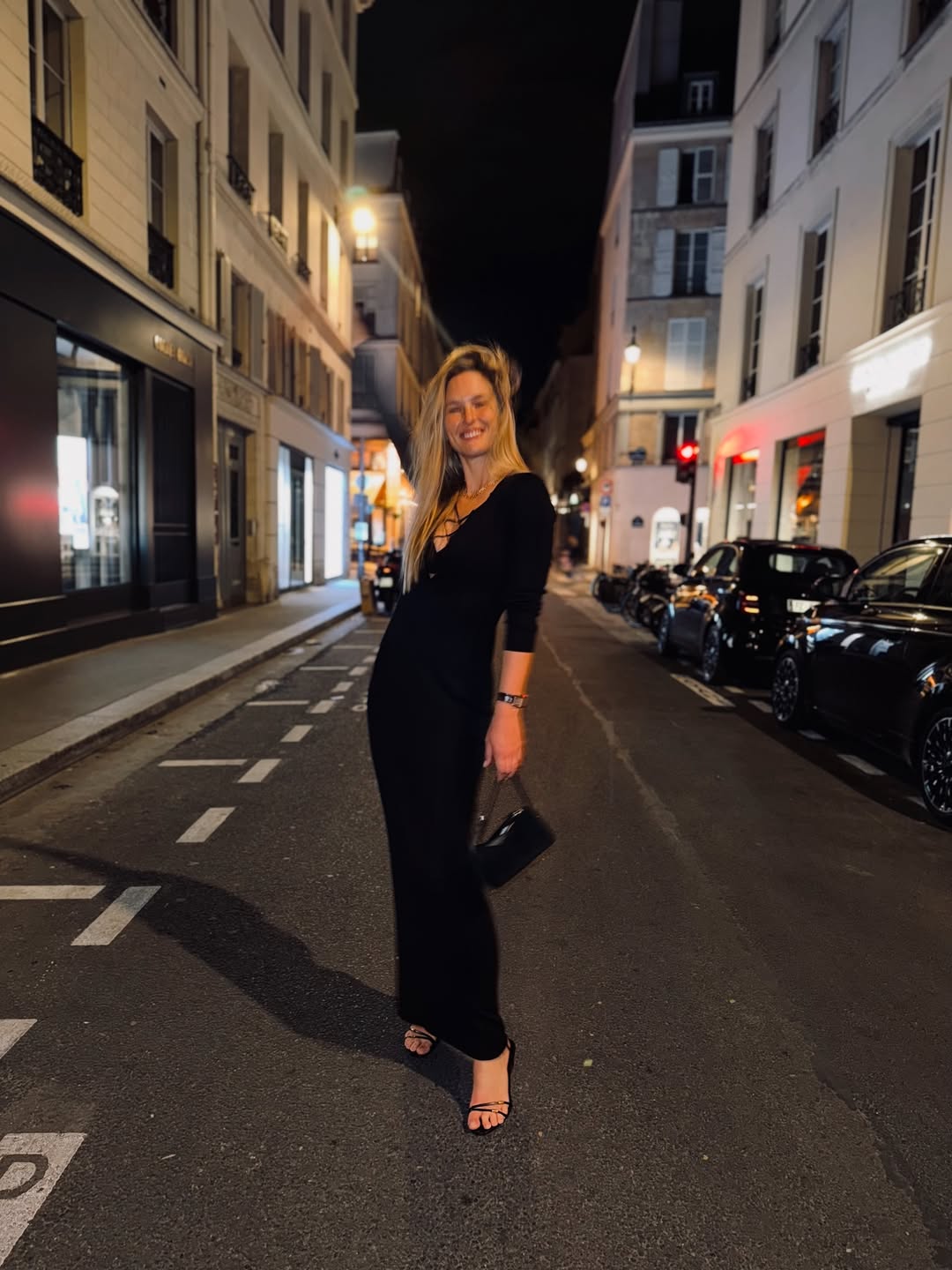 Bar Refaeli's feet