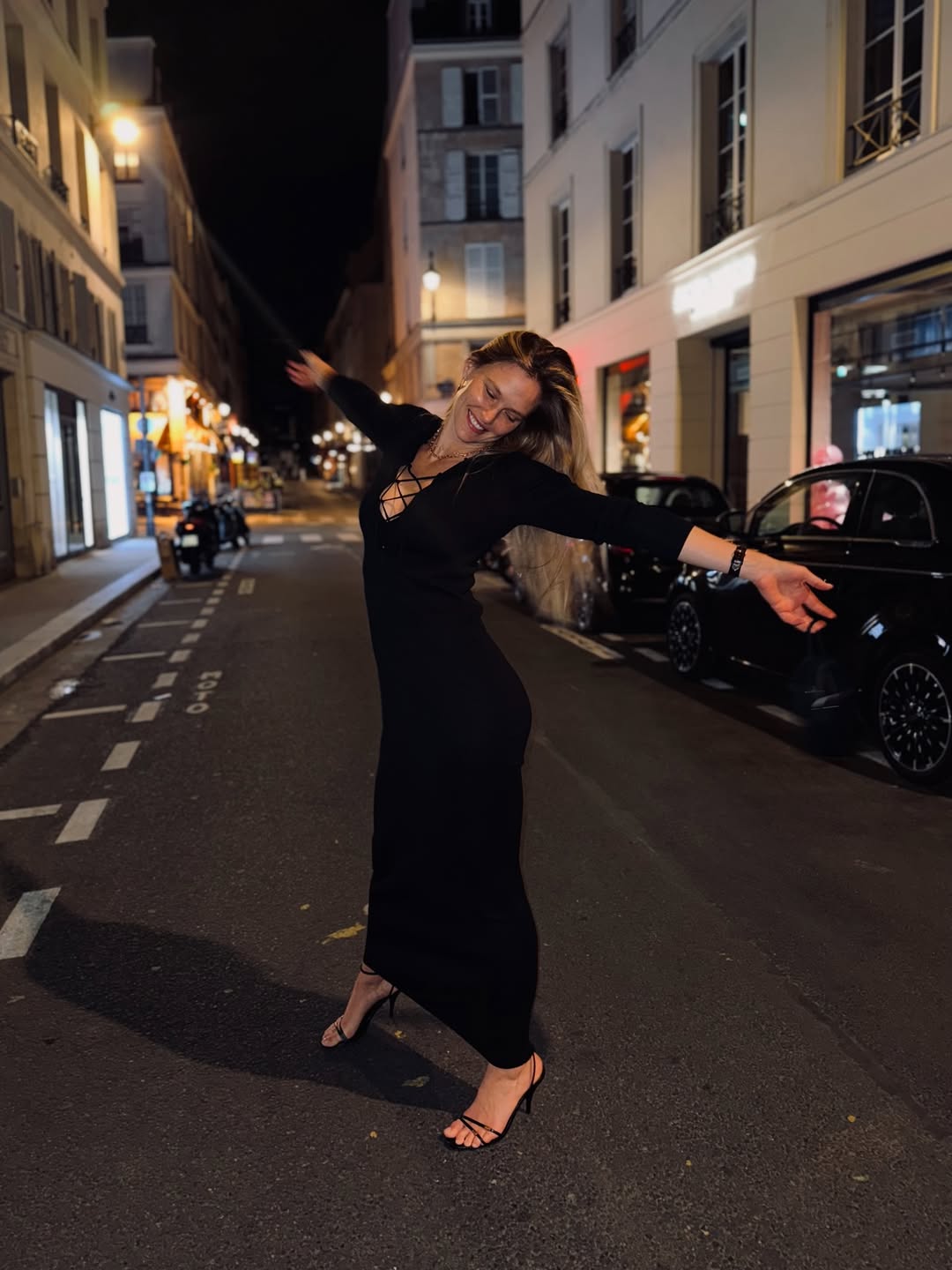 Bar Refaeli's feet