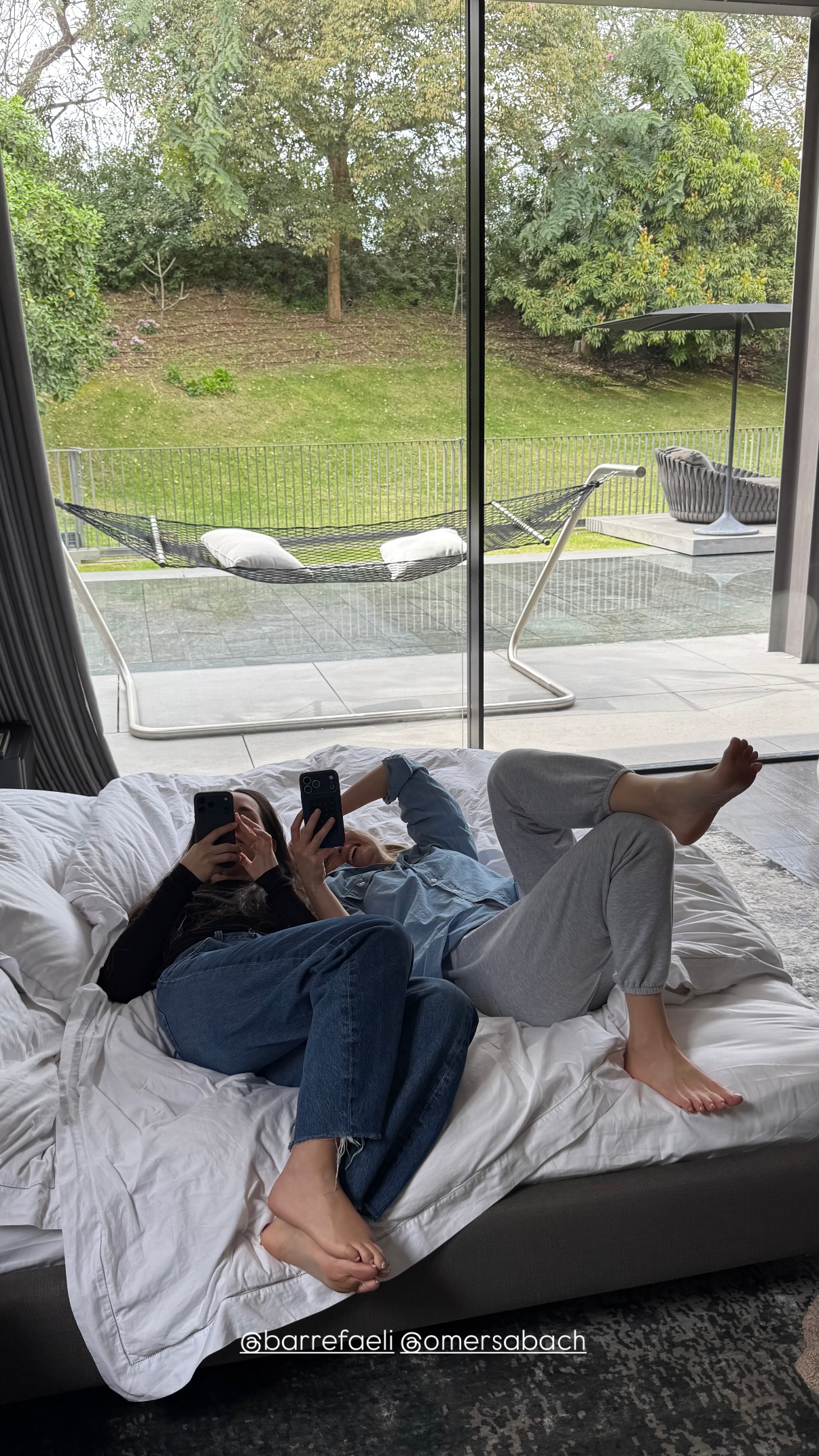 Bar Refaeli's feet