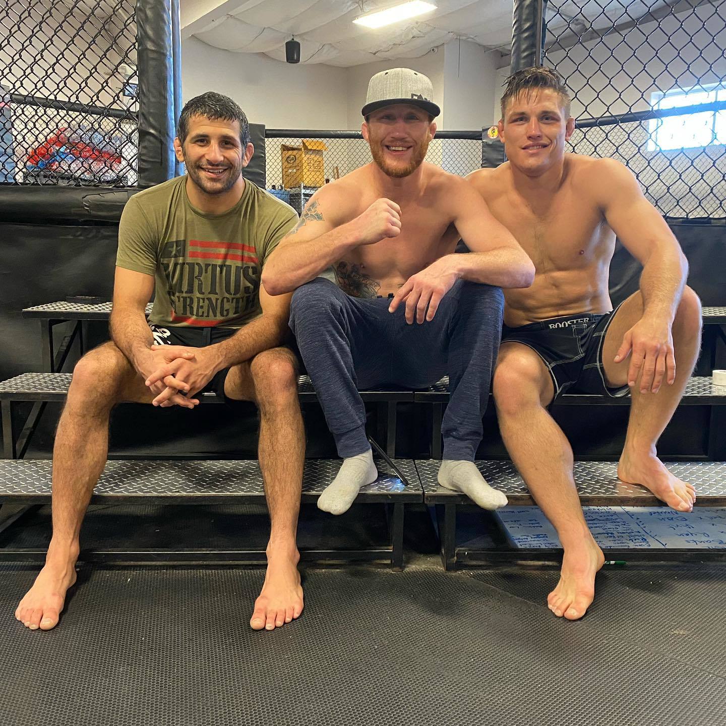 Beneil Dariush's feet