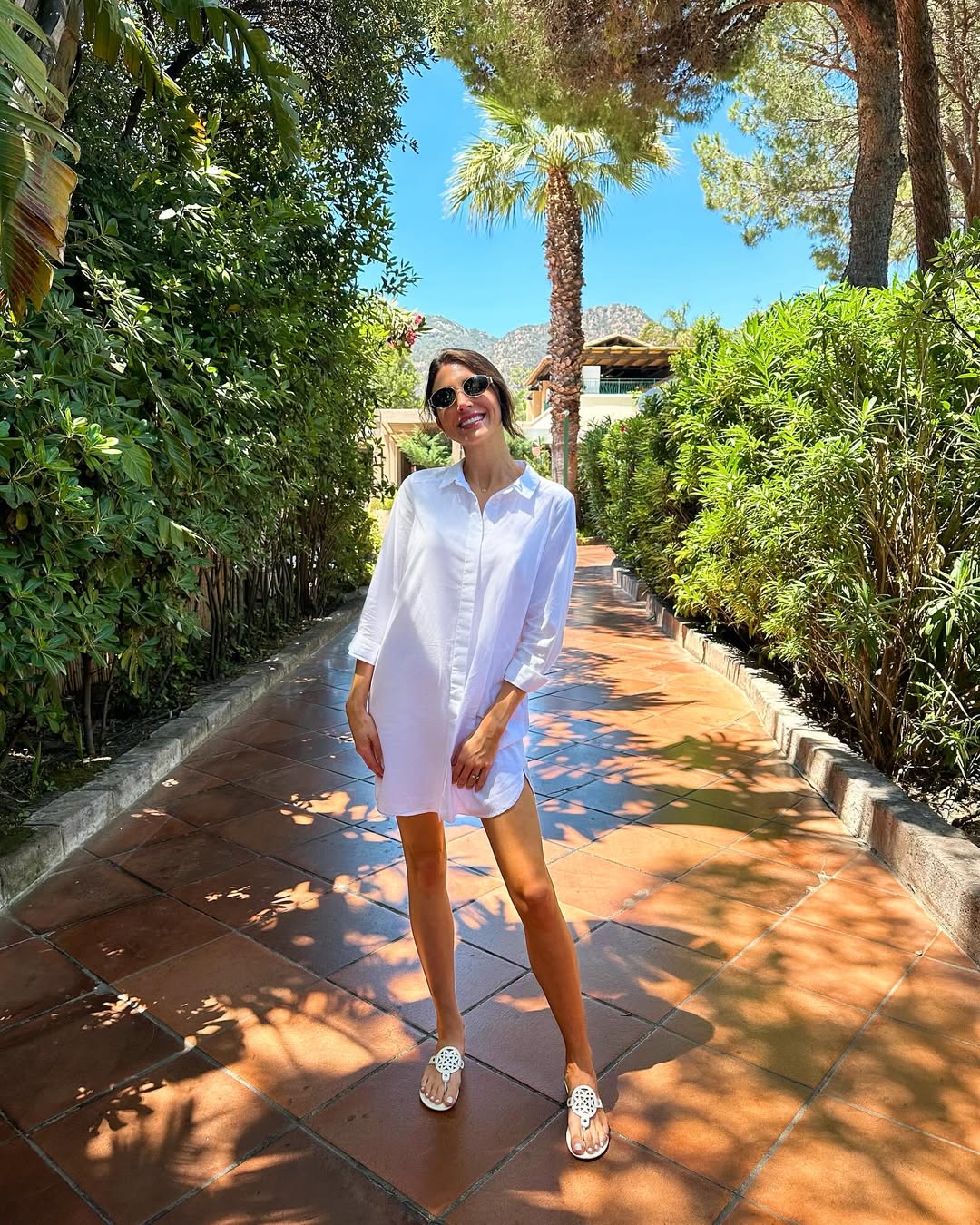 Bianca Wallace's feet