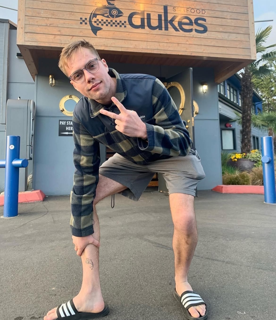 Bo Johnson's feet