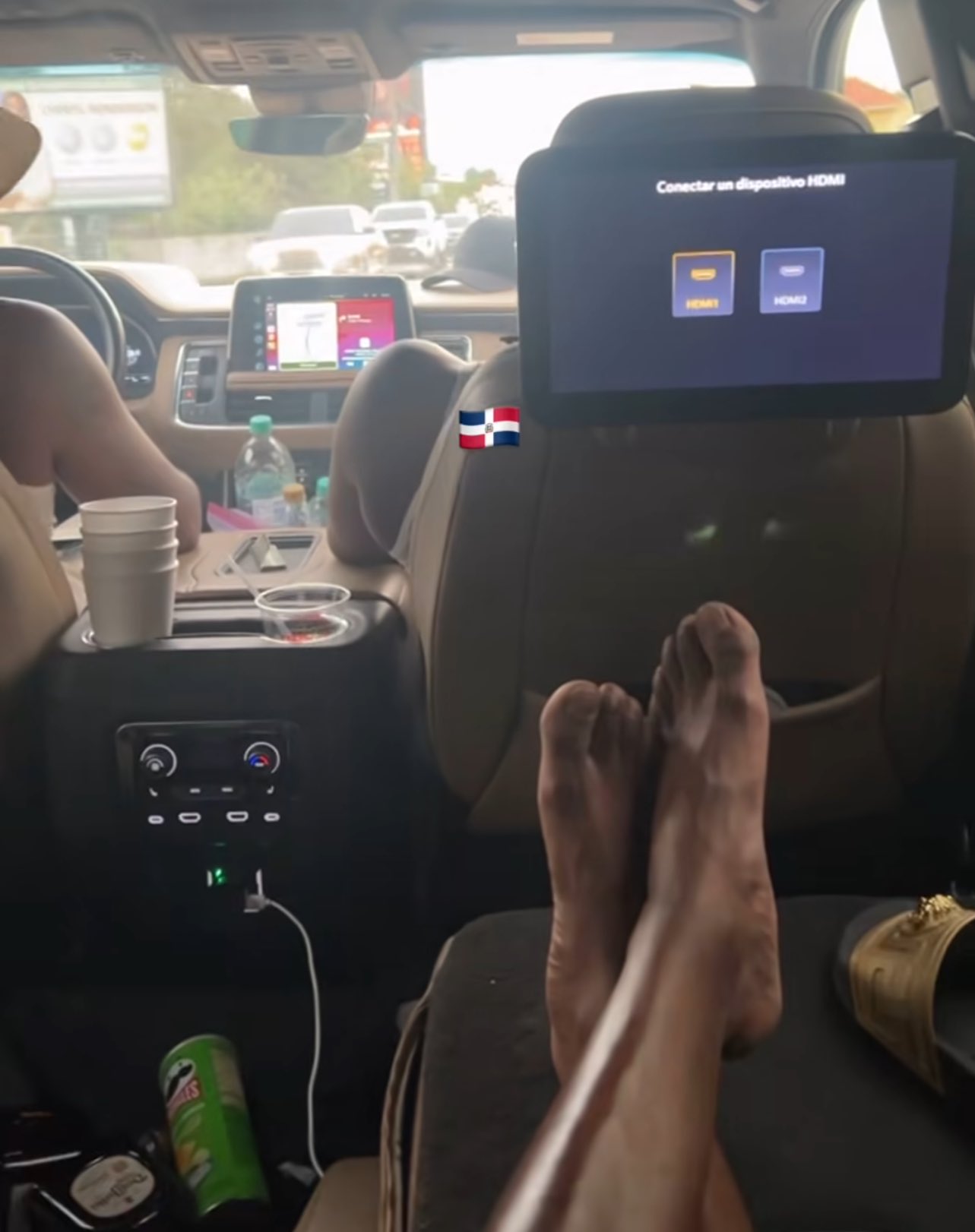Bobby Shmurda's feet