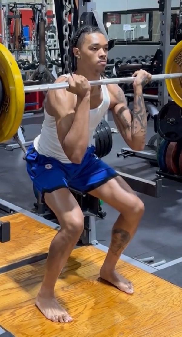 Brandon Boston Jr.'s feet