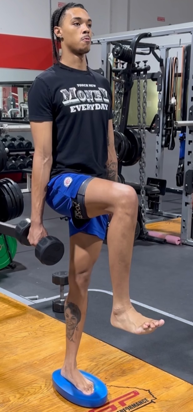 Brandon Boston Jr.'s feet